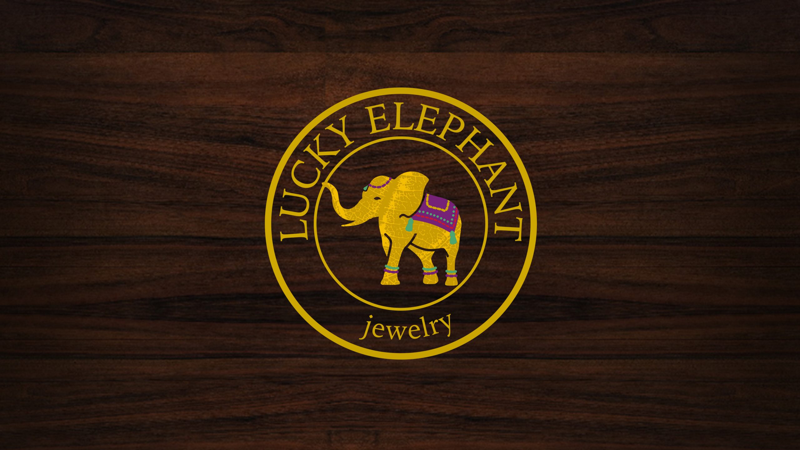 LUCKY ELEPHANT – design de comunicação